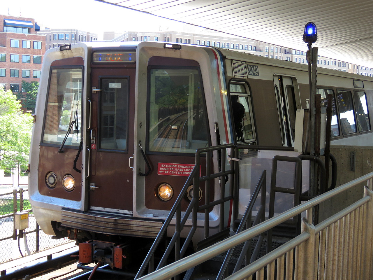 PHOTOS: FRANCONIA LANDOVER